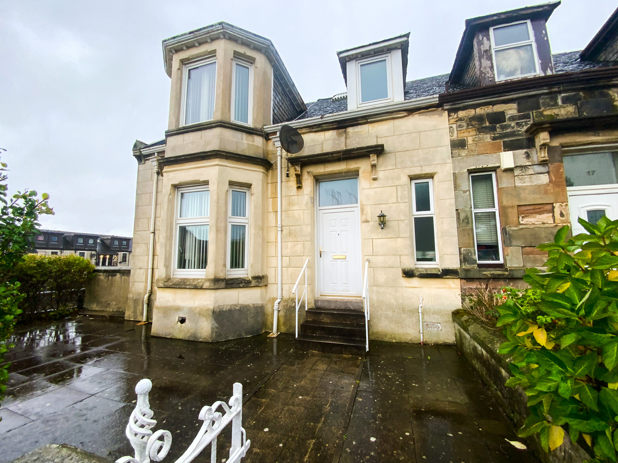 Traditional Blonde Sandstone Building – Welcome Homes Ayrshire